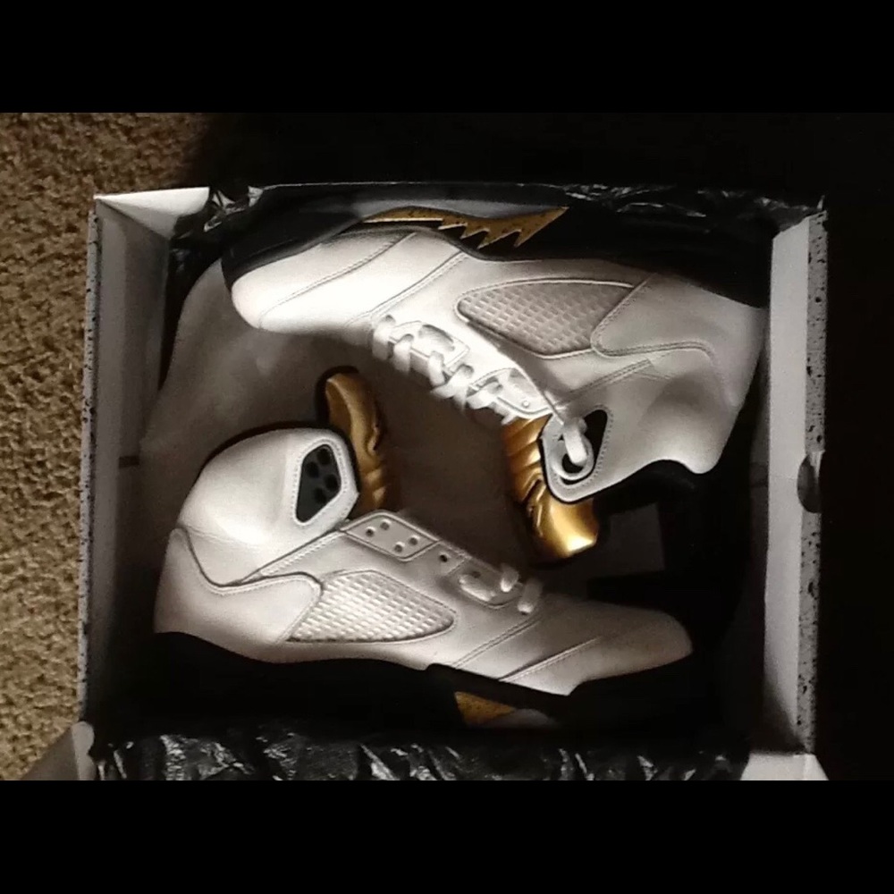 Jordan 5s Closing Ceremony. - Gem